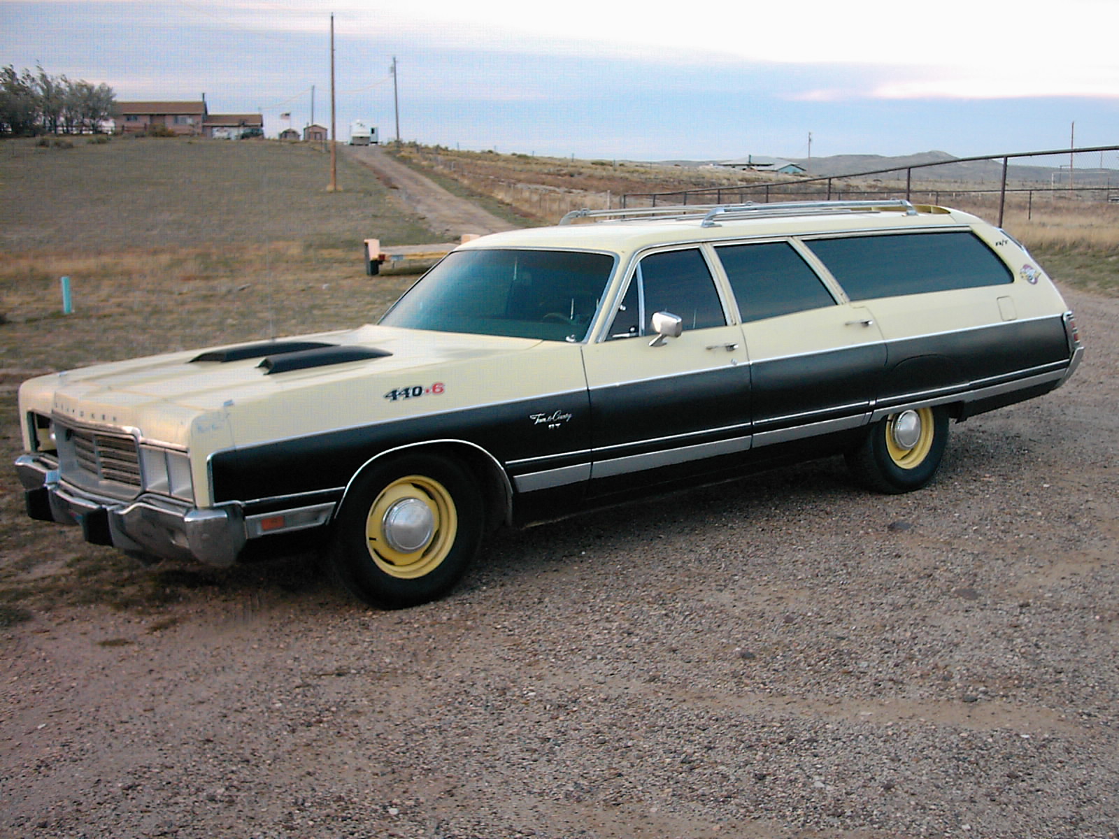 1973 Chrysler Wagon 1973 CHRYSLER VALIANT VJ STATION WAGON